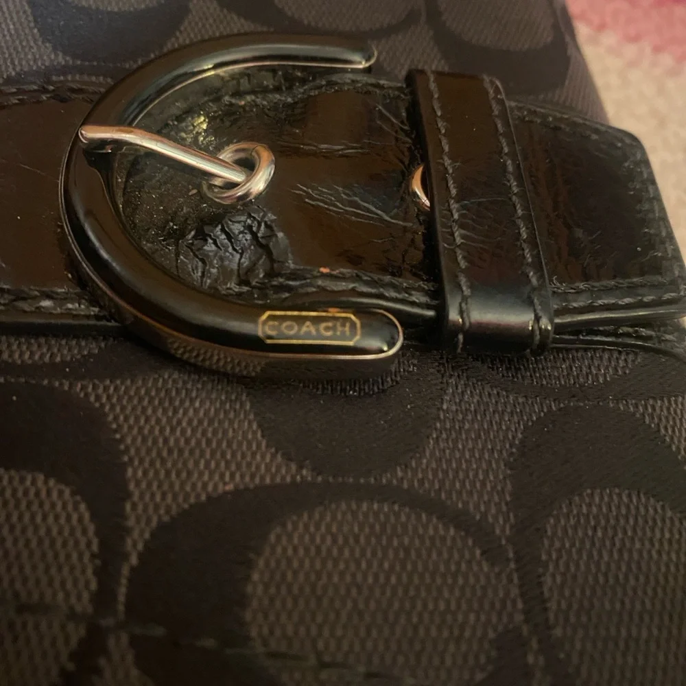 Coach | Cell Phones & Accessories | Coach Black Signature Campbell ...